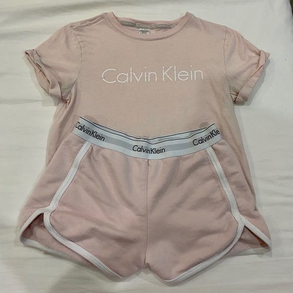 Calvin Klein | Shorts | Calvin Klein Powder Pink Set | Poshmark
